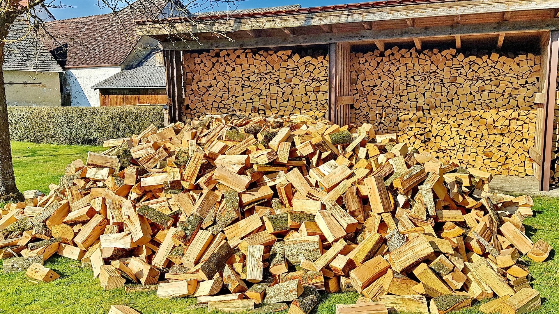 Holzlagern - Brennholz Heinle